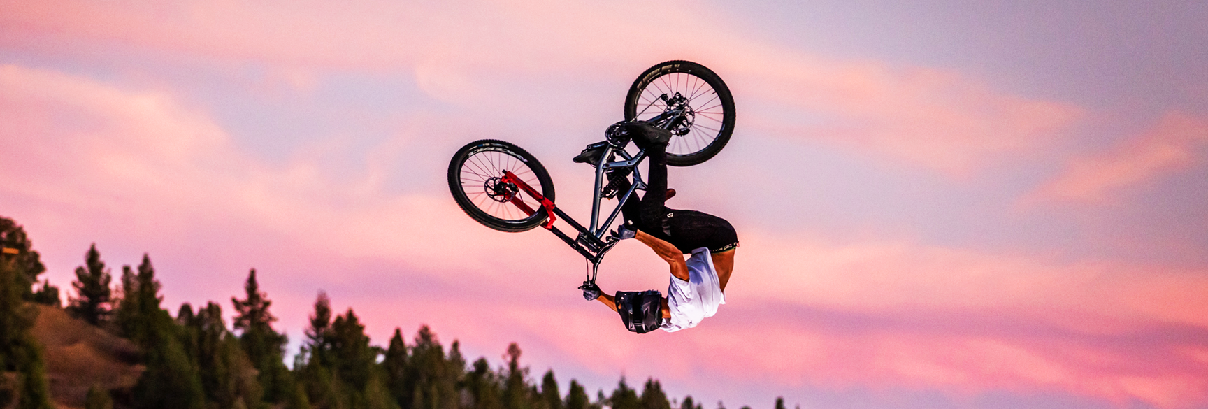 Marzocchi Bomber 58: Dual Crown Mountain Bike Fork for Downhill